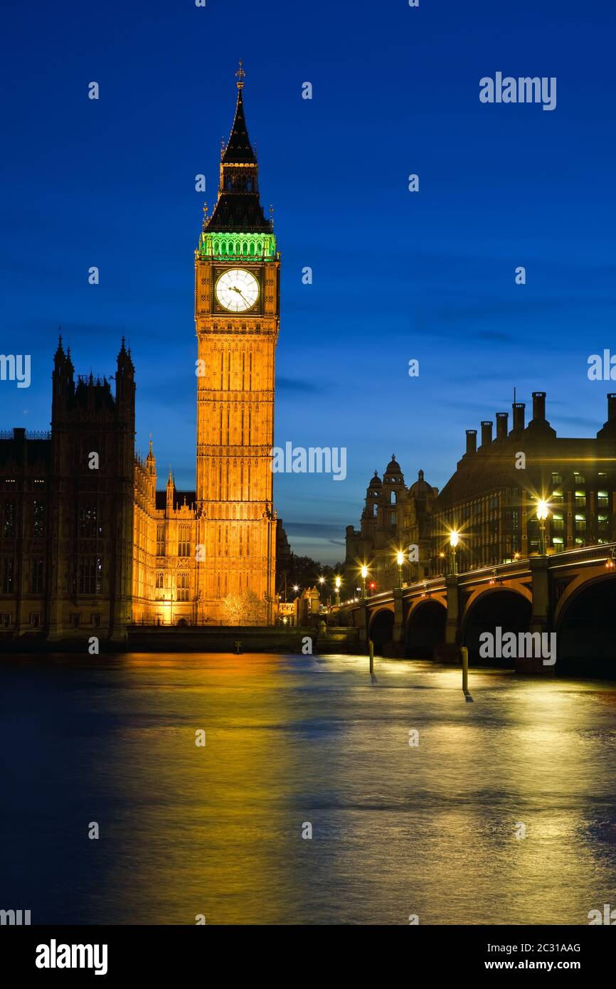 Big ben building hi-res stock photography and images - Alamy