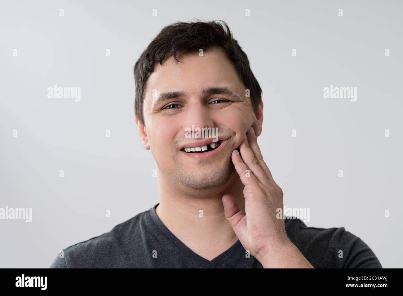 Man broken decay tooth hi-res stock photography and images - Alamy