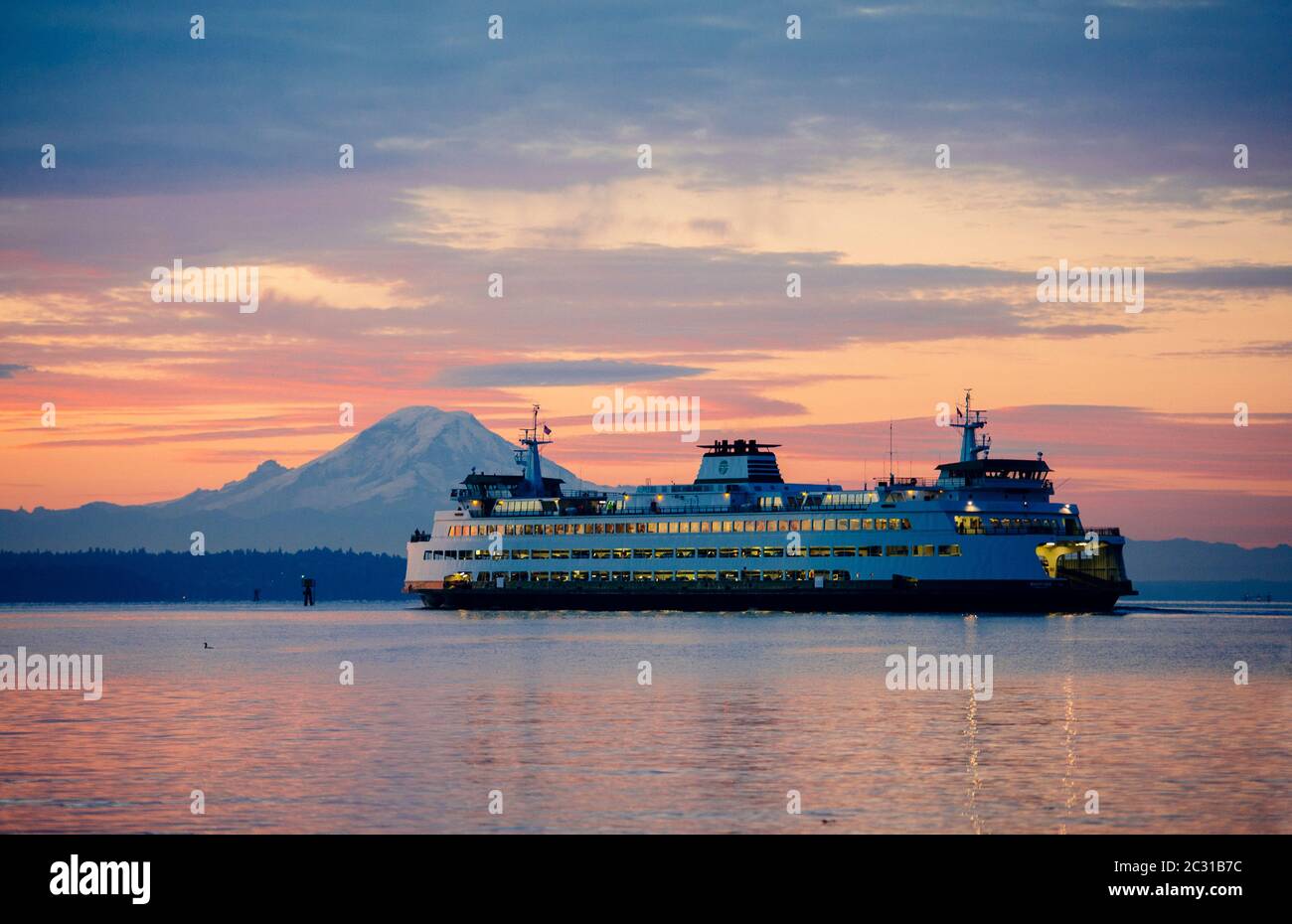Puget sound landscape hi-res stock photography and images - Alamy