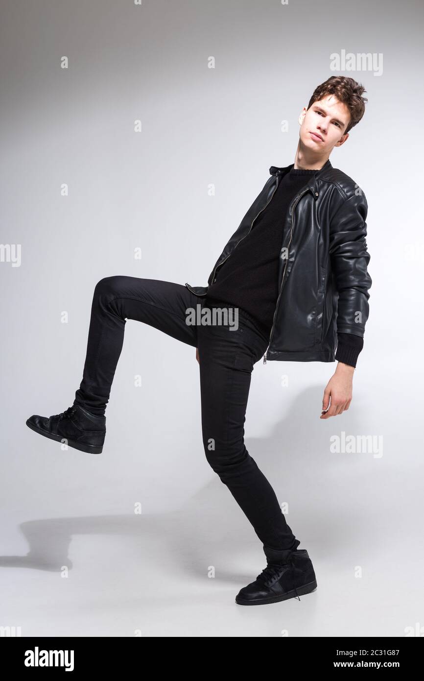 Male Model Full Length High Resolution Stock Photography and Images - Alamy