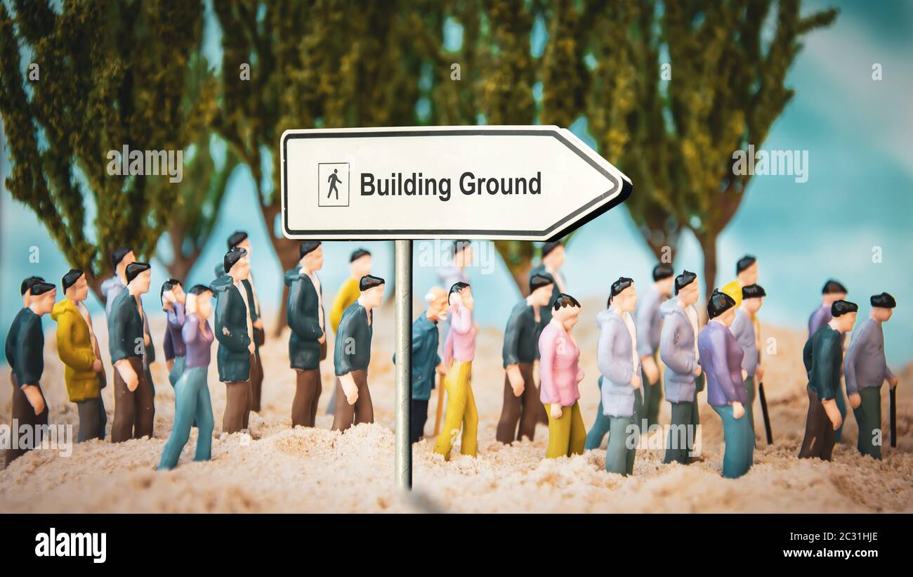 Street Sign BUILDING GROUND Stock Photo - Alamy