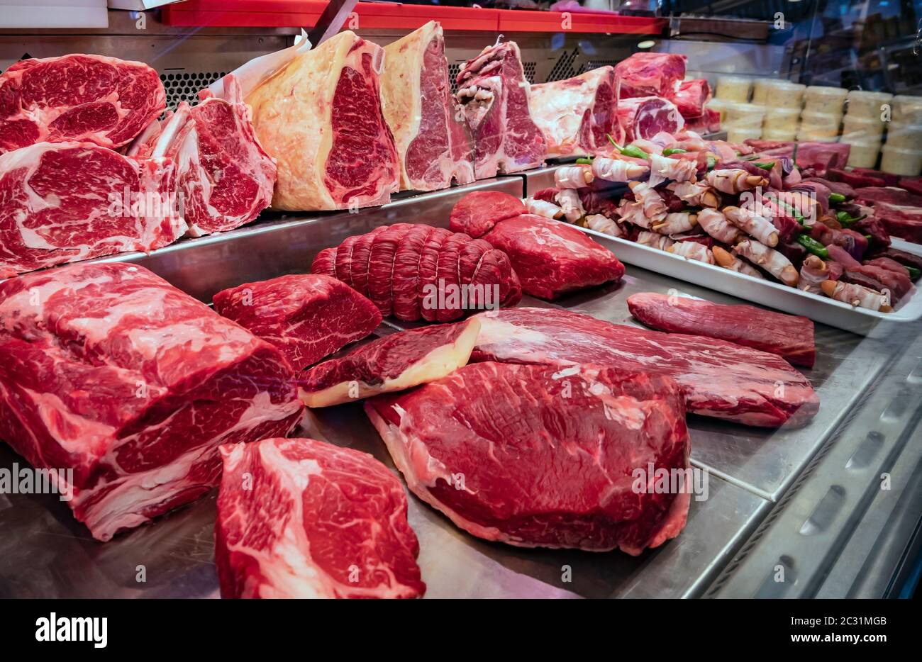 Chilled meat hi-res stock photography and images - Alamy