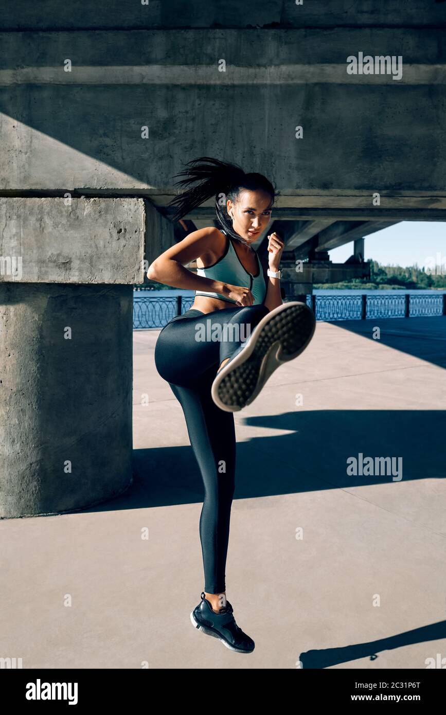 High kick High Resolution Stock Photography and Images - Alamy