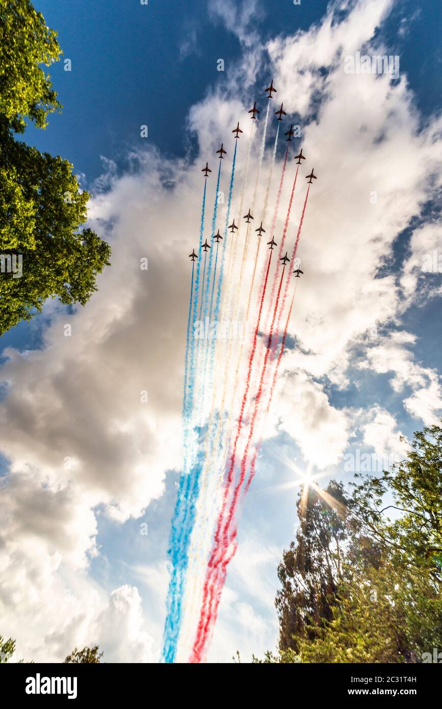 Royal Air Force Red Arrows and French Air Force Patrouille de France ...