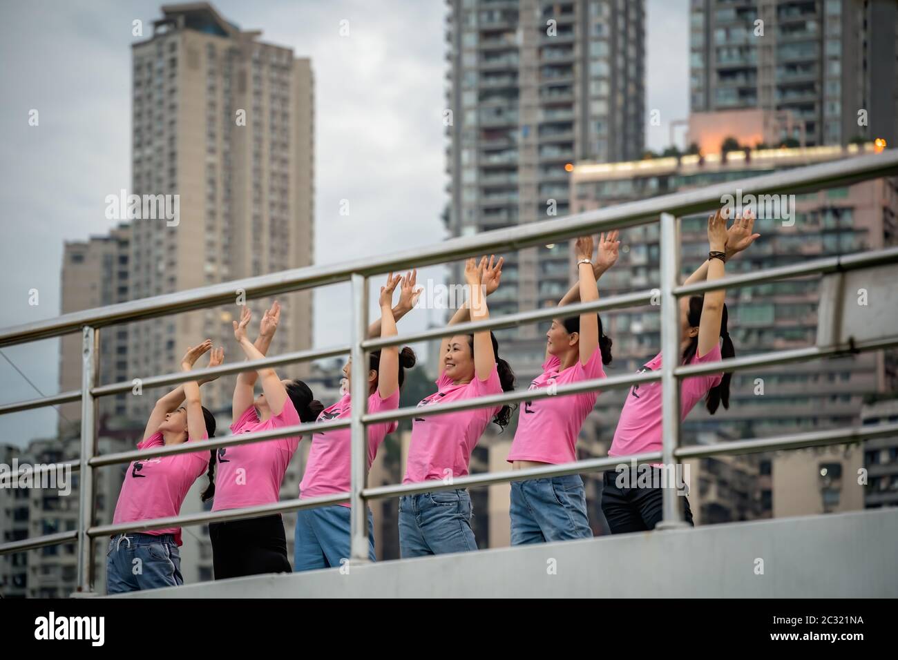 Chinese women doing morning exercise hi-res stock photography and ...