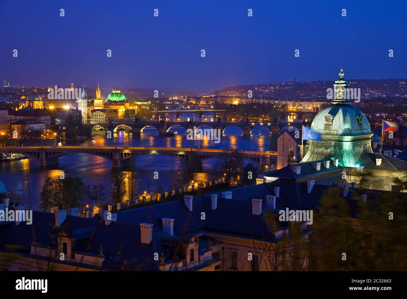 Prague nightscape hi-res stock photography and images - Alamy