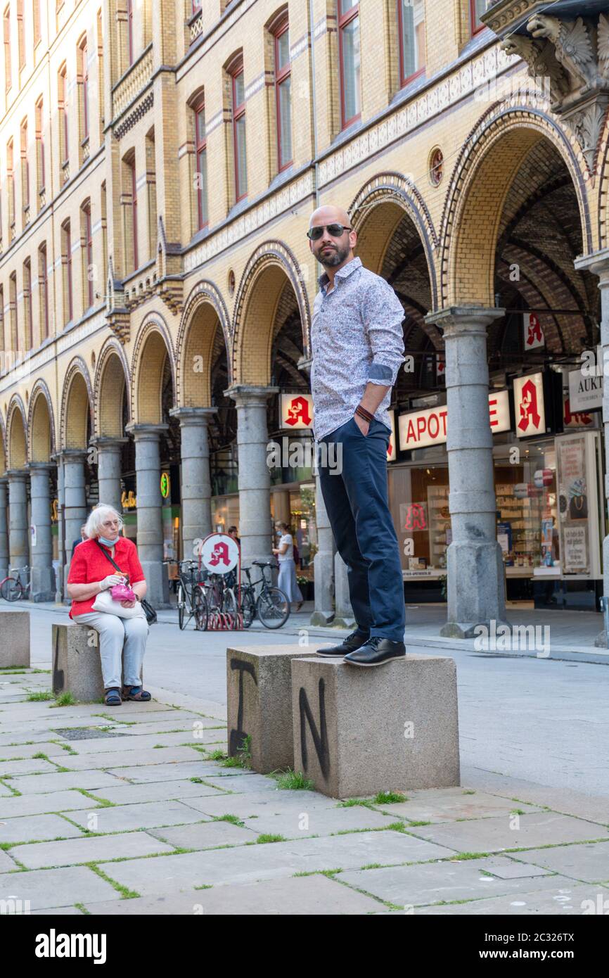 Mete Güner bei der Pressevorstellung des Crowdfunding Filmprojekts ...