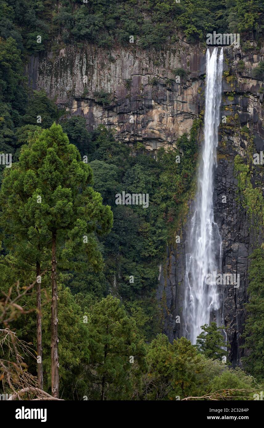 Kumano nachi waterfalls hi-res stock photography and images - Alamy