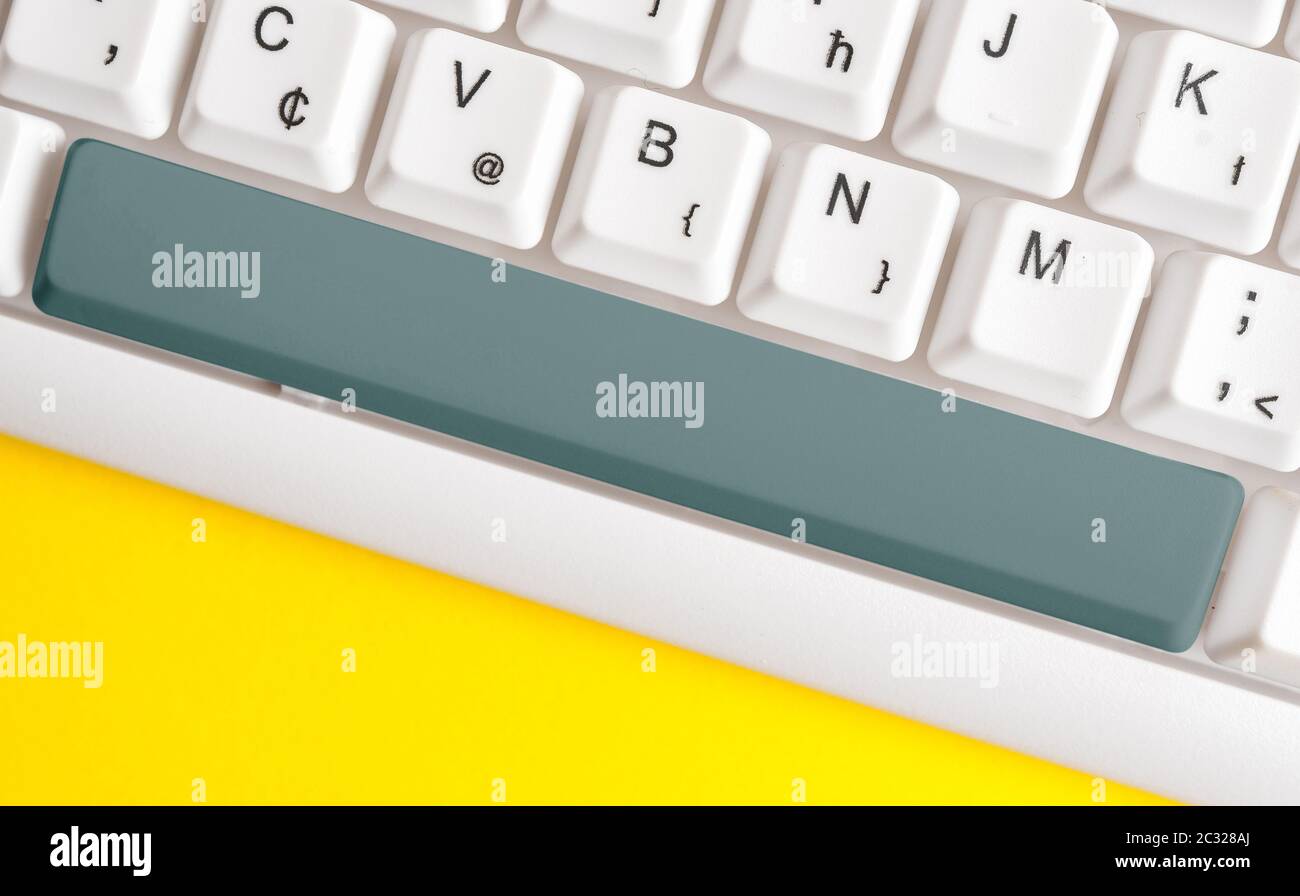 White Pc Keyboard With Empty Note Paper Above White Key Copy Space ...