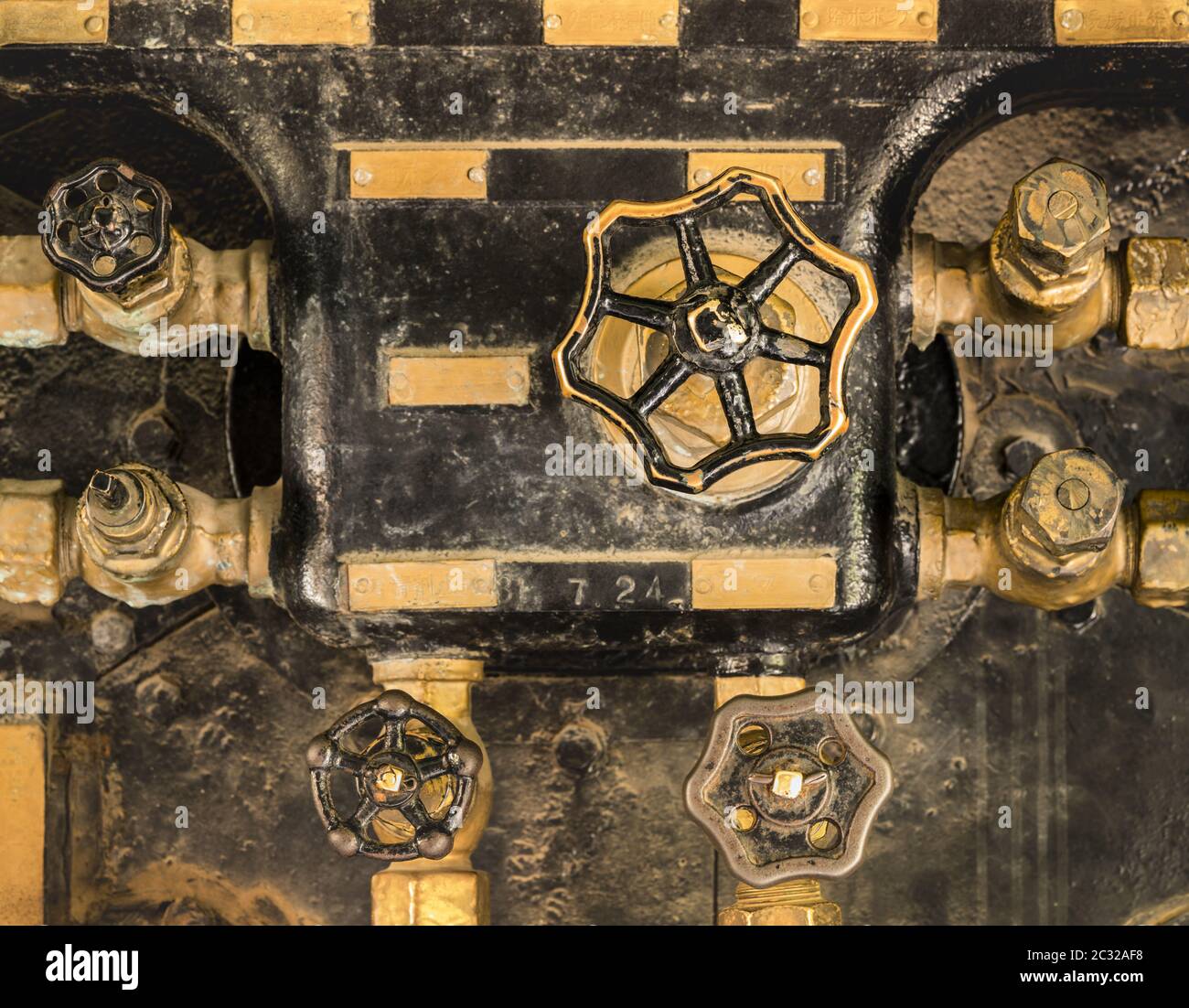 Steam train valves hi-res stock photography and images - Alamy