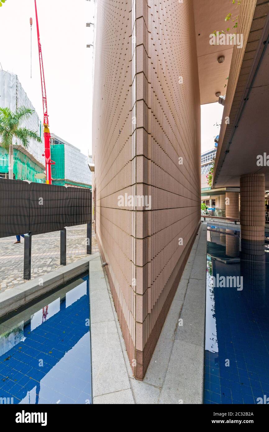 Very Sharp Wall Corner at Modern Building Stock Photo - Alamy