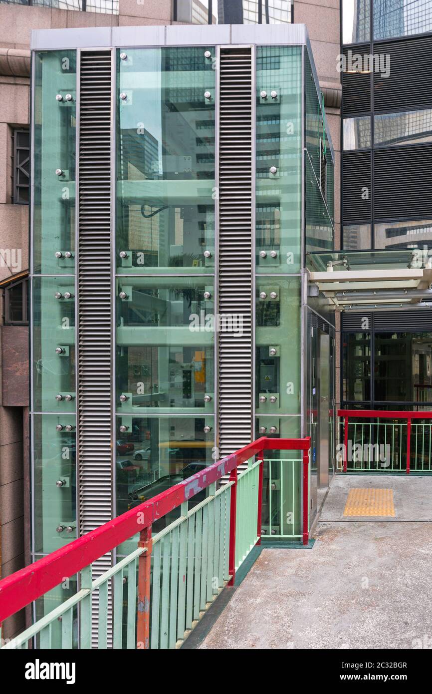 External glass elevator hi-res stock photography and images - Alamy