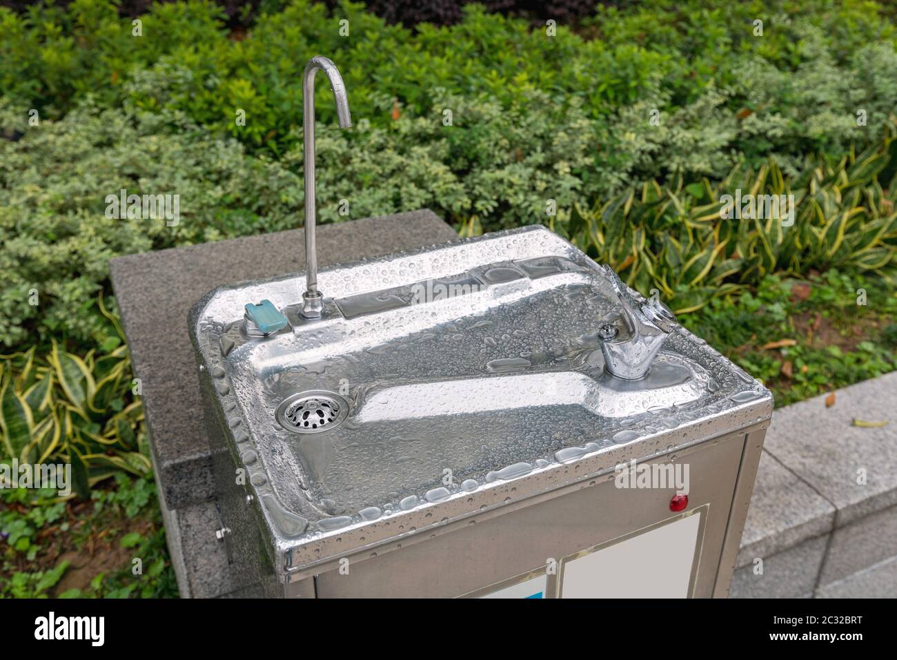 Outdoor water tap stainless steel hi-res stock photography and images ...