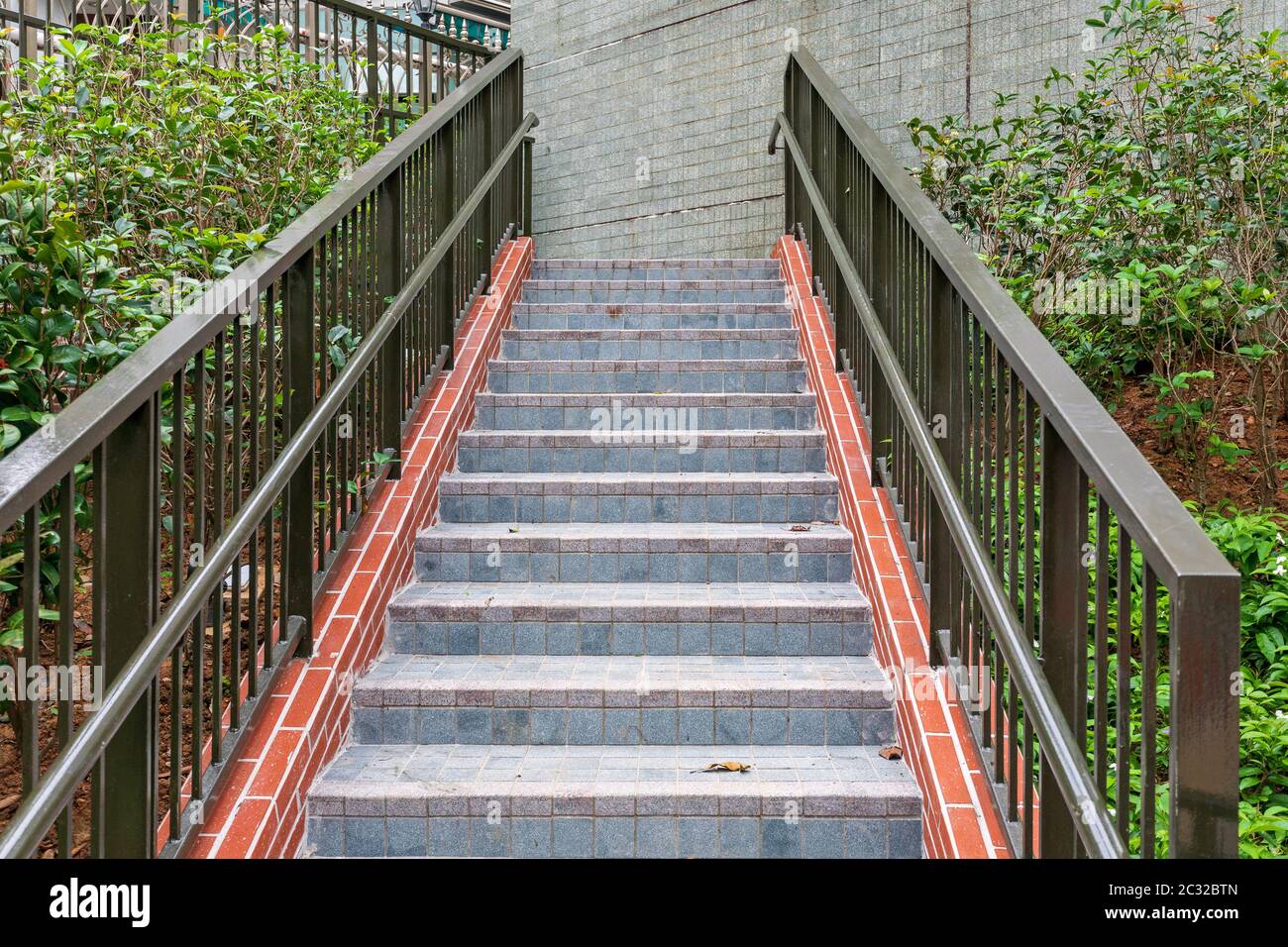 External stairs hi-res stock photography and images - Alamy