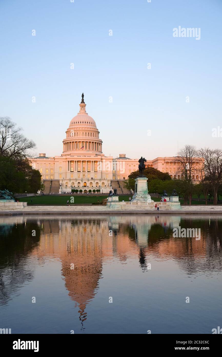 Voting dc hi-res stock photography and images - Alamy
