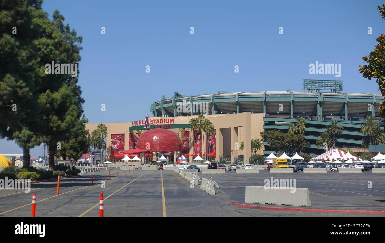 Angels anaheim stadium hi-res stock photography and images - Alamy
