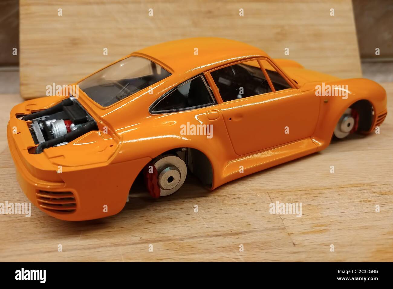 Assemble car parts hi-res stock photography and images - Alamy