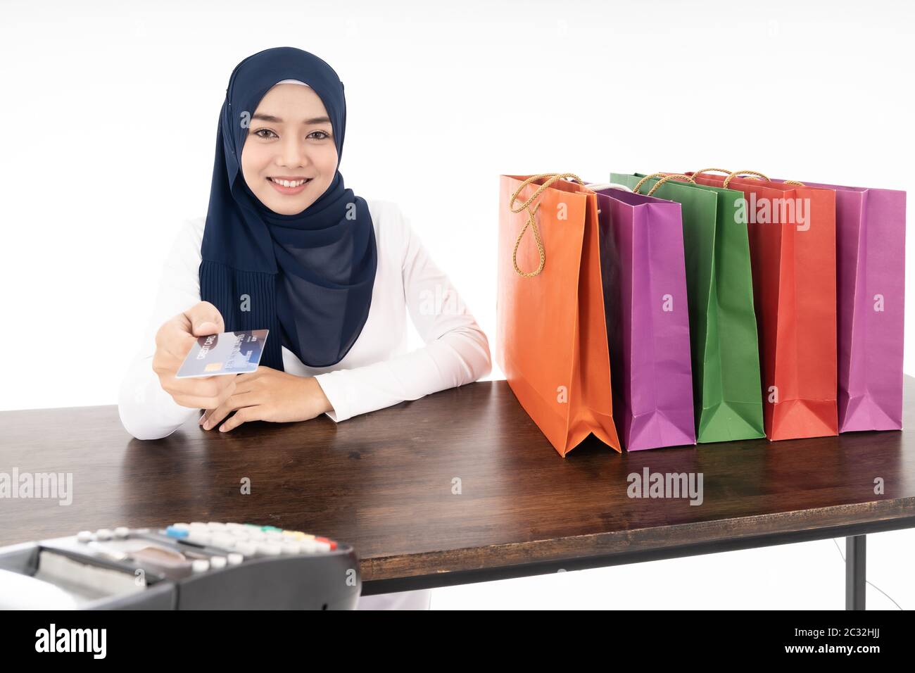 Muslim girl shopping Stock Photo - Alamy
