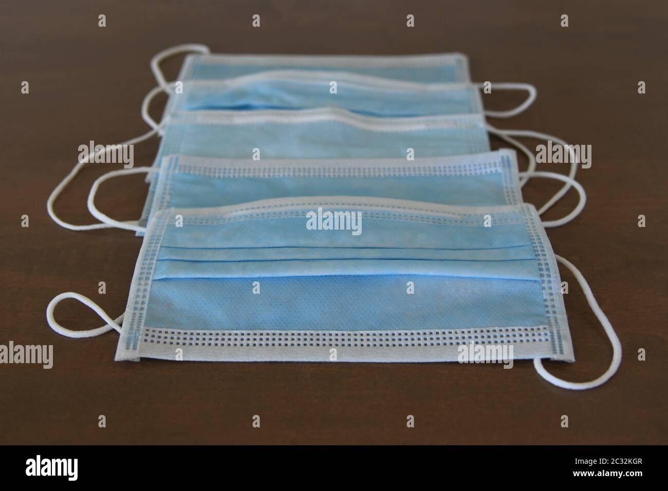 5 surgical masks for the week Stock Photo - Alamy