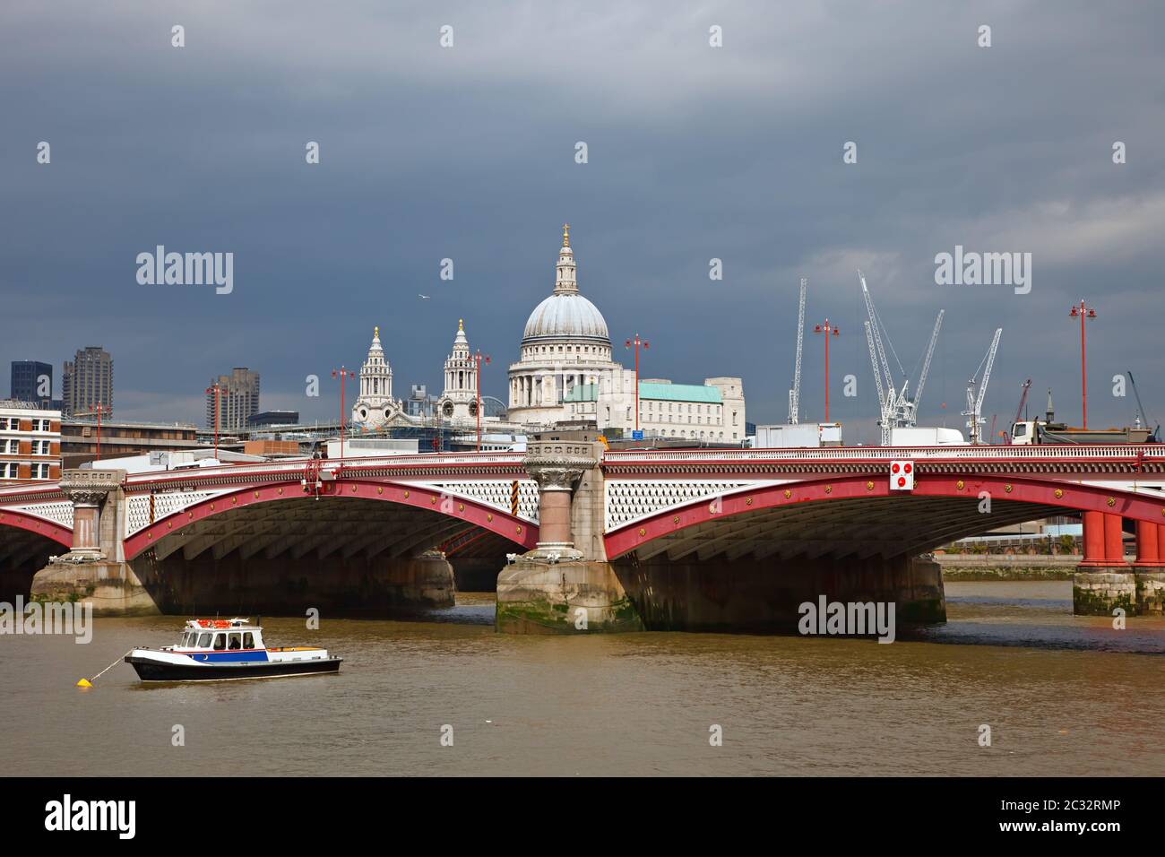 St. Paul Cathedral and Blackfriar's Bridge Stock Photo - Alamy