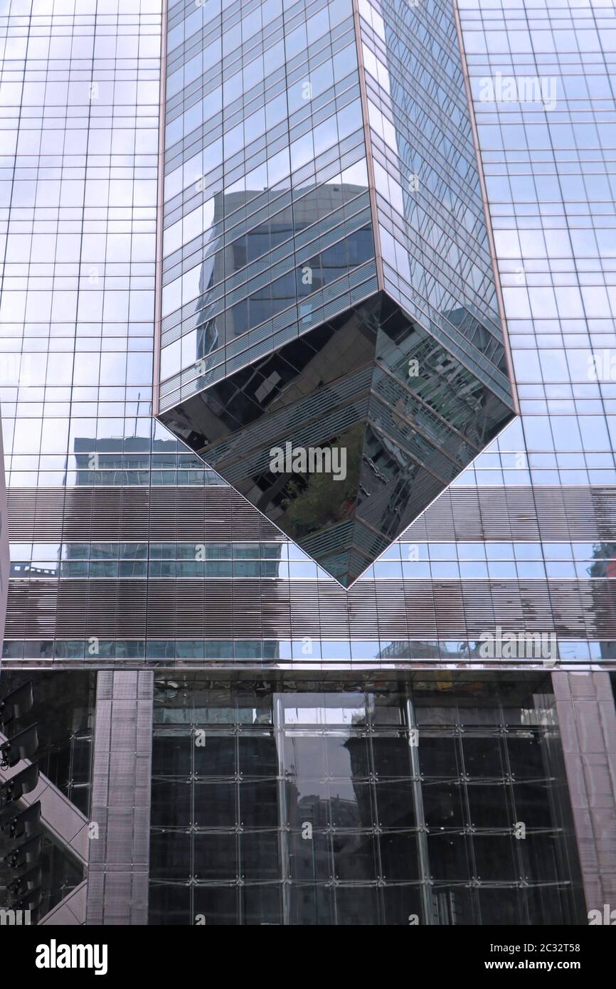 Modern building exterior pattern with glass facade Stock Photo - Alamy