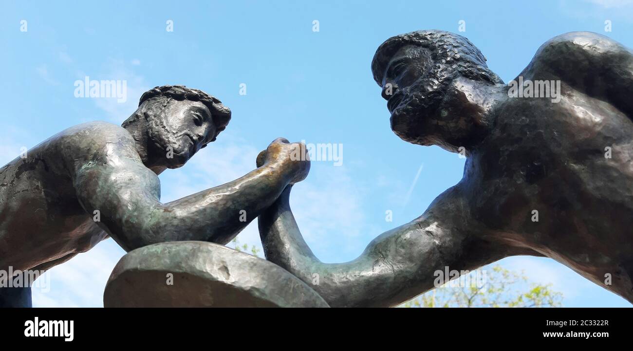 Two men face to face conflict hi-res stock photography and images - Alamy
