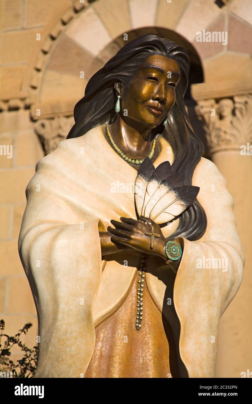 Saint kateri tekakwitha hi-res stock photography and images - Alamy