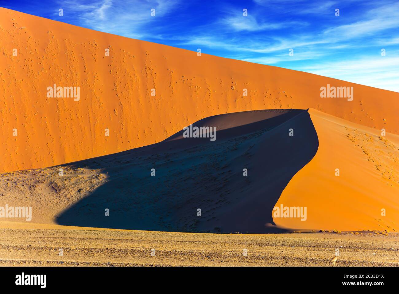 Light border hi-res stock photography and images - Alamy
