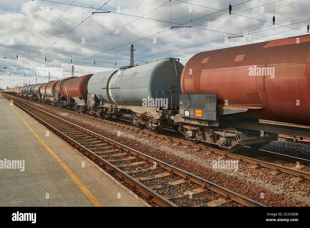 Silo wagon hi-res stock photography and images - Alamy