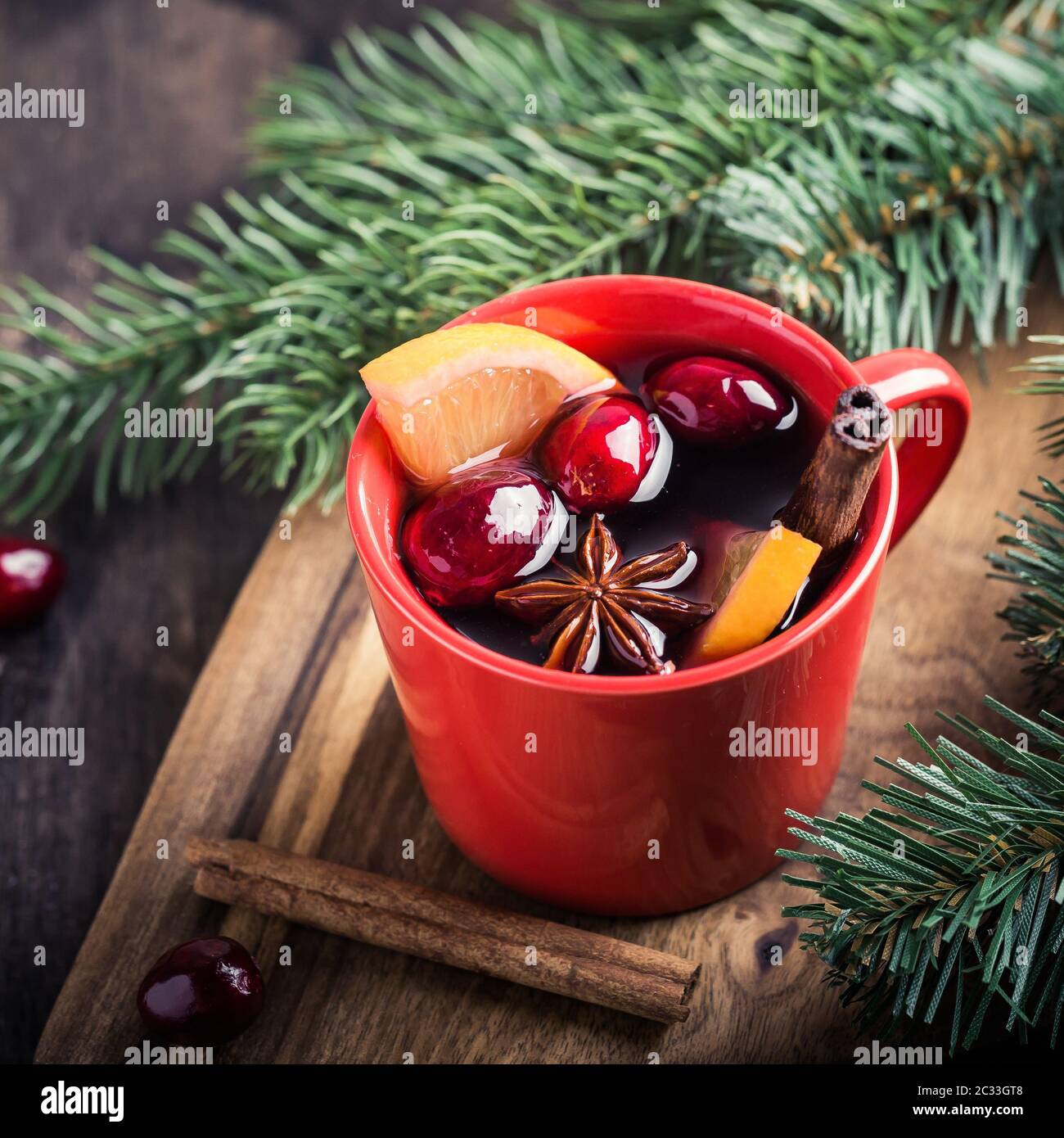 Christmas mulled wine. Traditional festive drink with decorations and ...