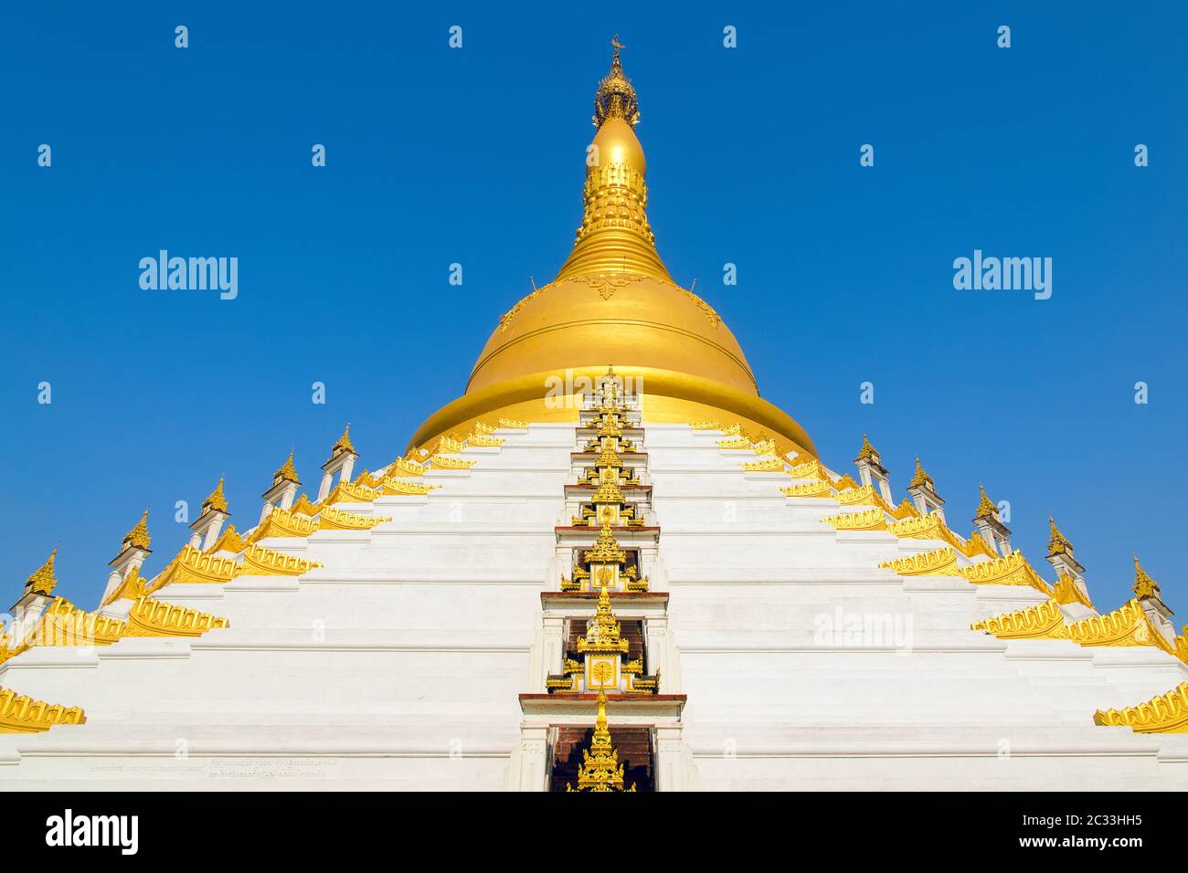 Pagoda ladder hi-res stock photography and images - Alamy