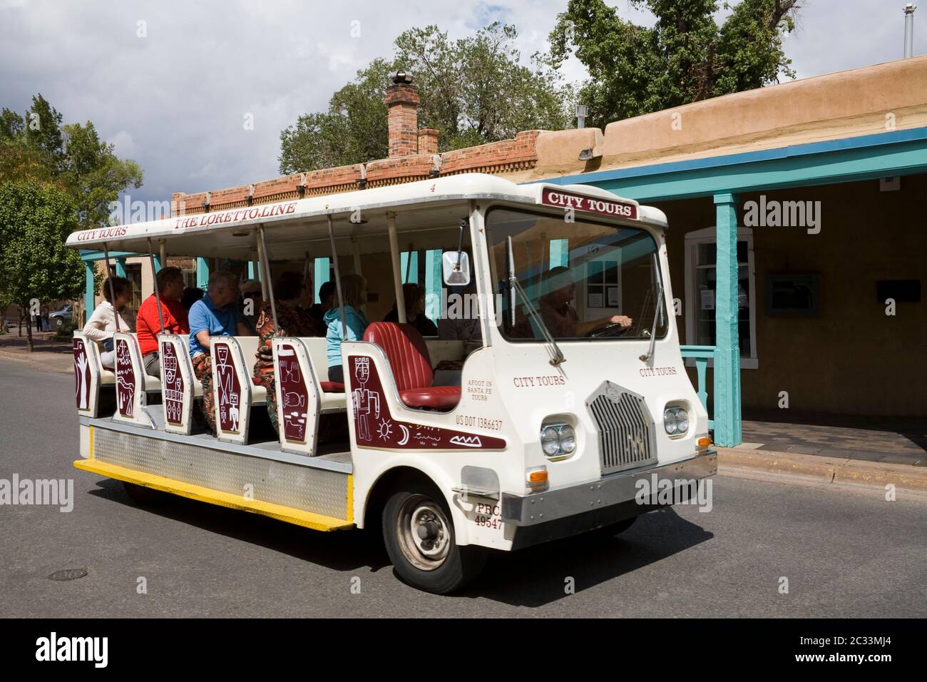 Tour bus on Palace Avenue in Santa Fe,New Mexico,USA Stock Photo - Alamy