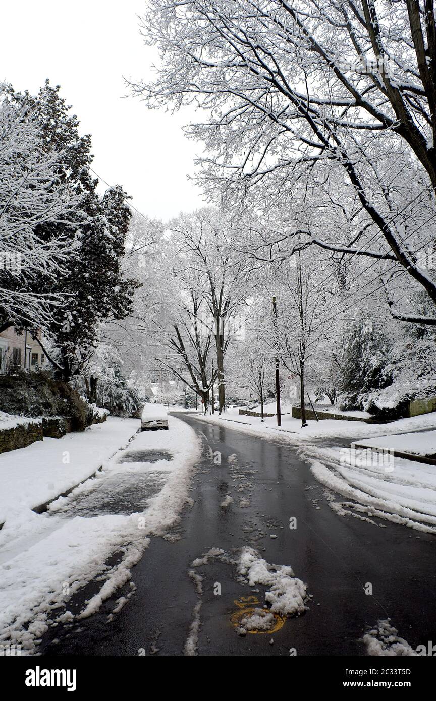 Washington dc white house snow hi-res stock photography and images - Alamy