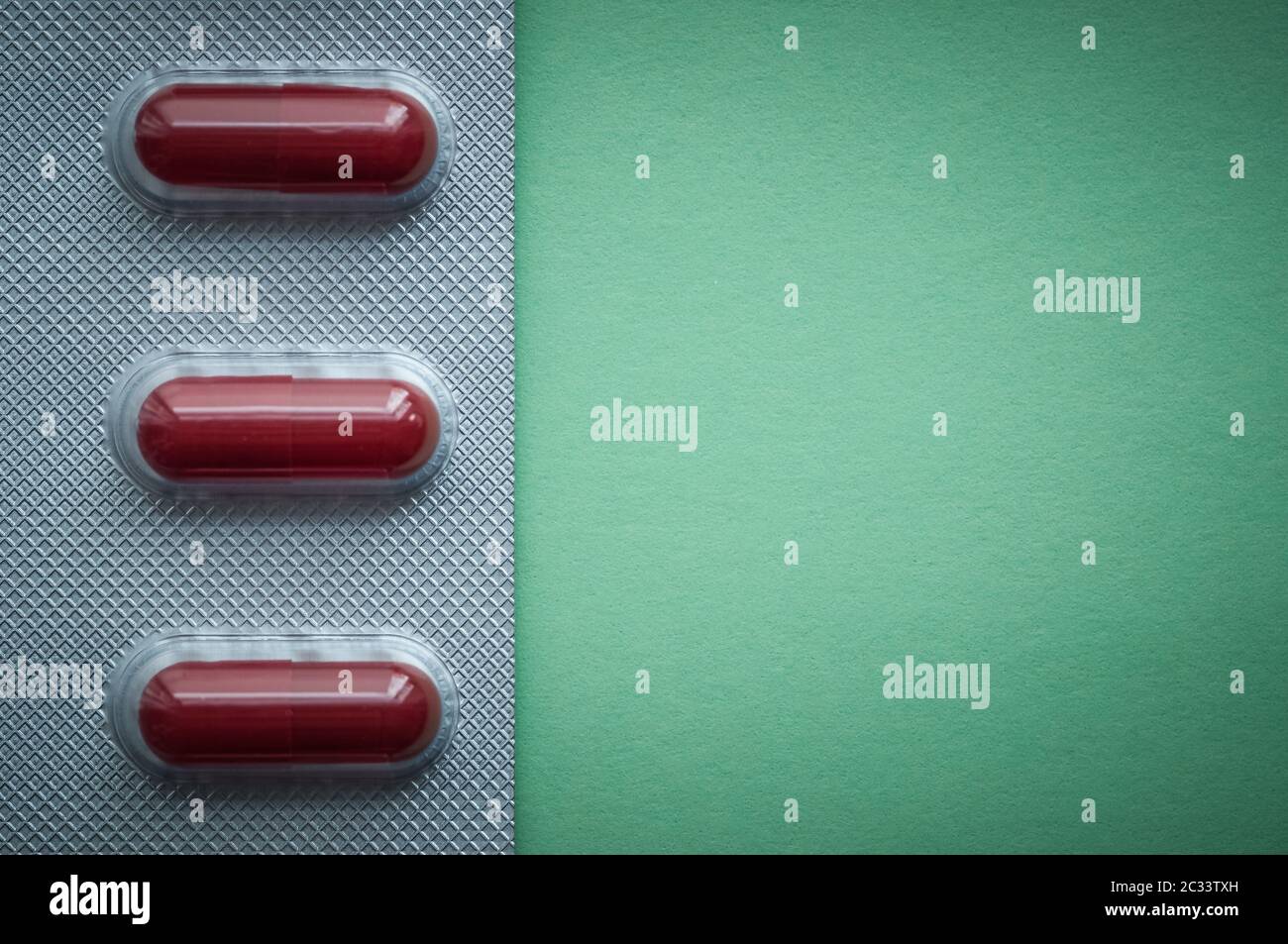 Red tablets hi-res stock photography and images - Alamy