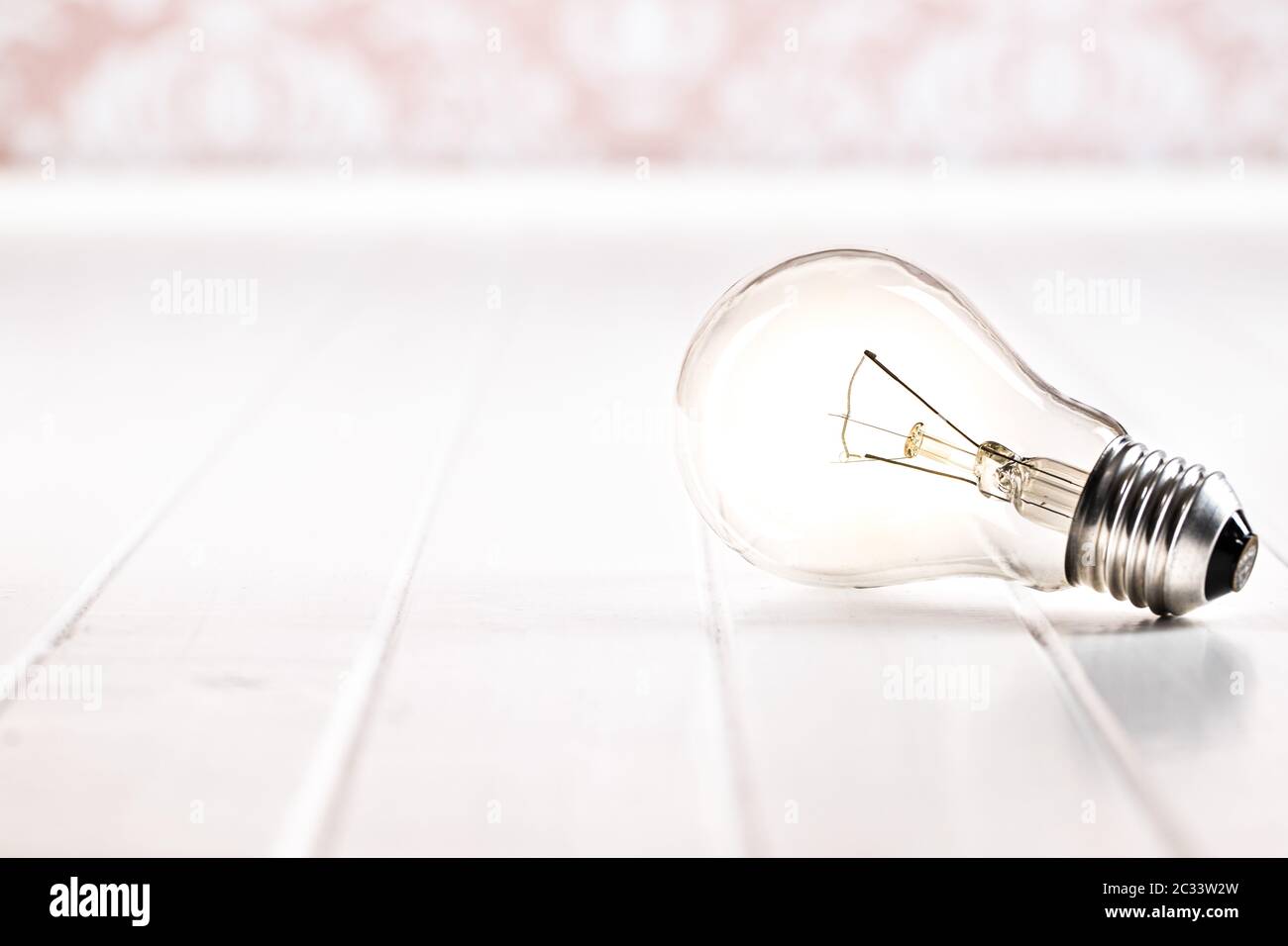 Classic light bulb hi-res stock photography and images - Alamy