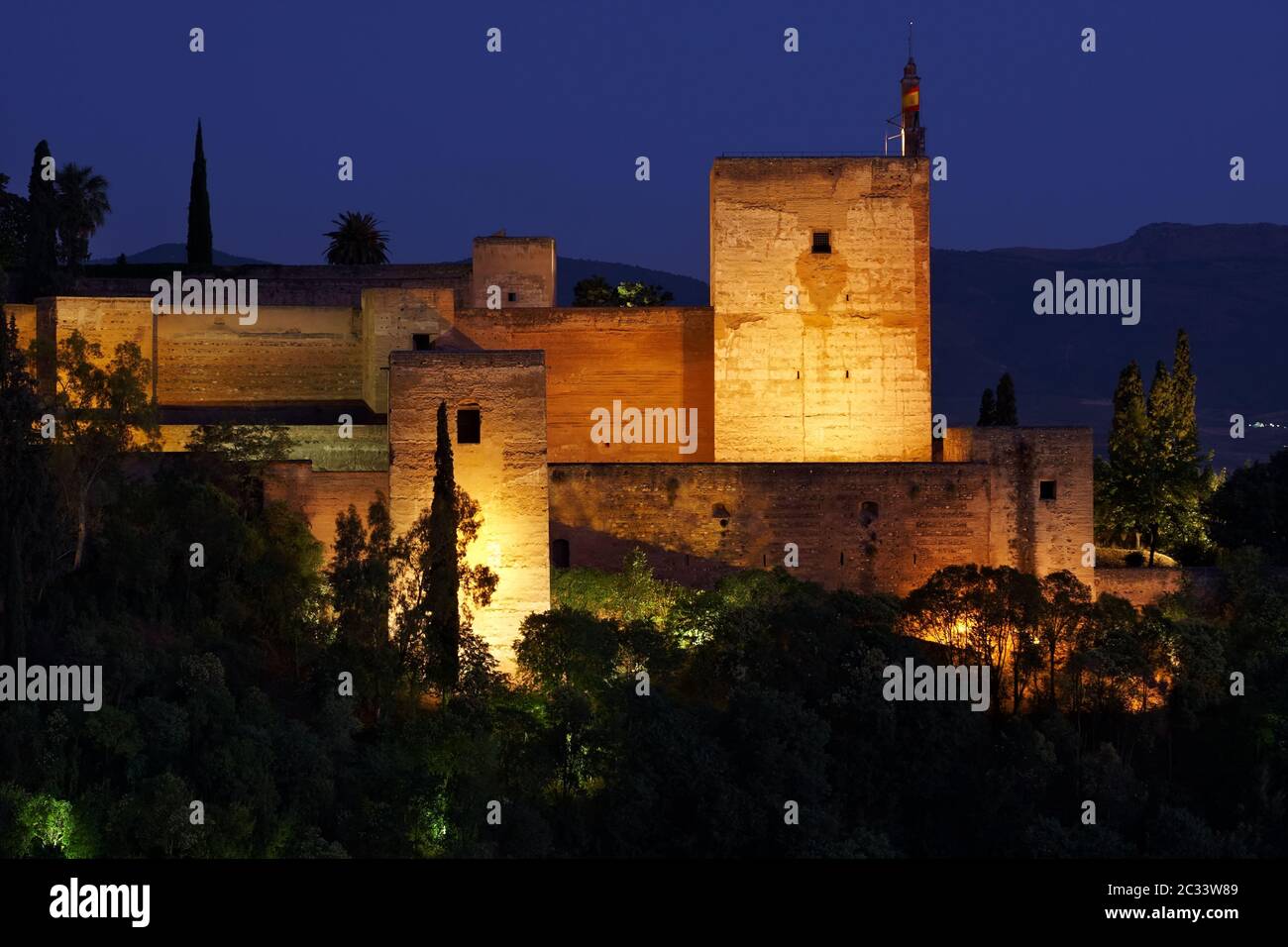Alhambra castle moors hi-res stock photography and images - Alamy