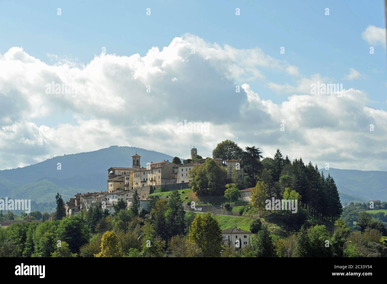 Borghi most beautiful of italy hi-res stock photography and images - Alamy