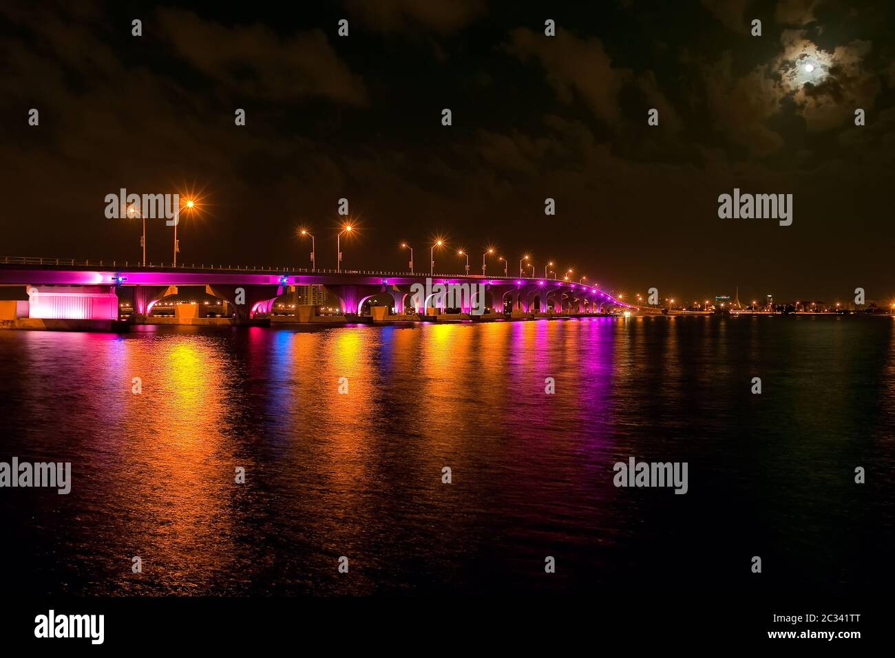 Bridge in Miami Stock Photo - Alamy