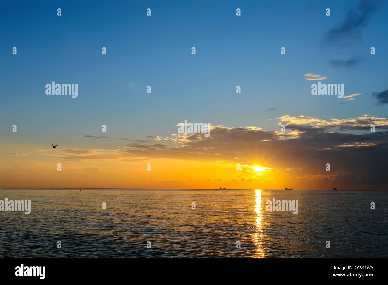 Sunrise, Atlantic ocean Stock Photo - Alamy