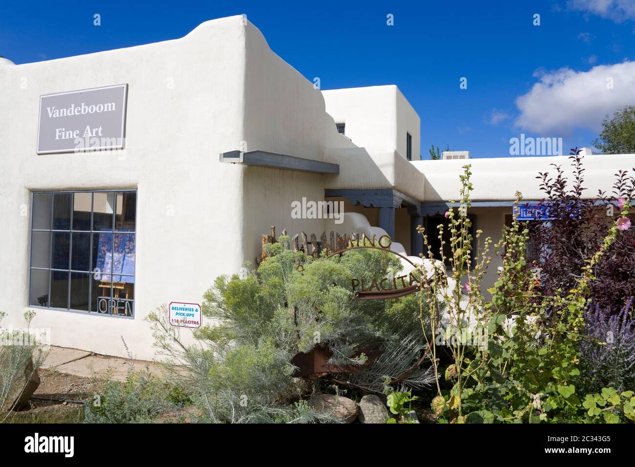 Taos historic district hi-res stock photography and images - Alamy
