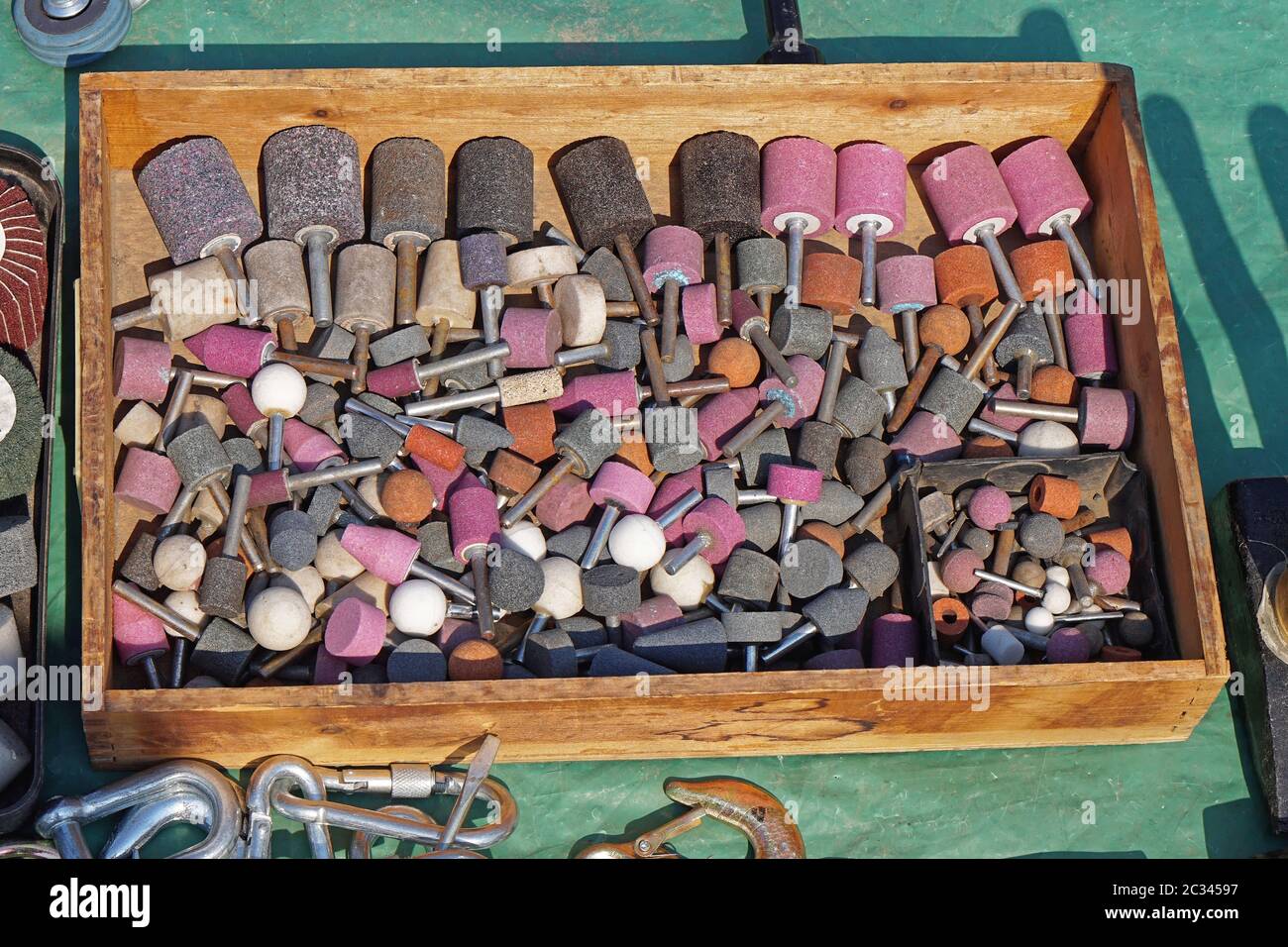 Grind stone hi-res stock photography and images - Alamy