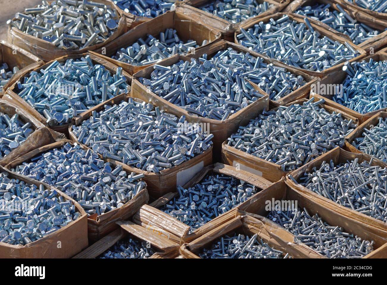 Various size bolts in boxes Stock Photo - Alamy