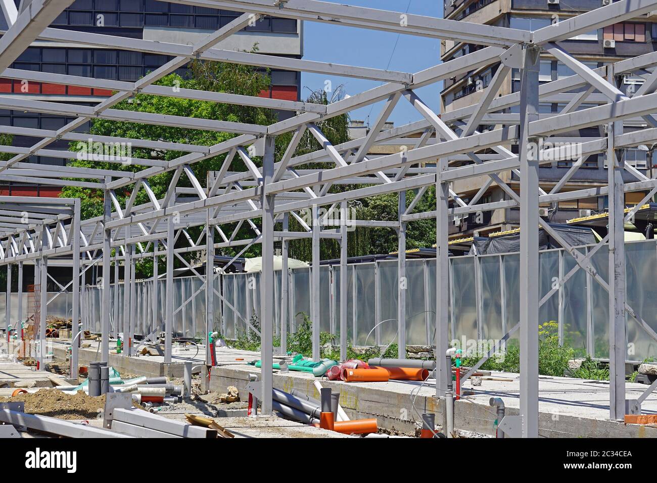 Steel columns building during construction day Stock Photo - Alamy