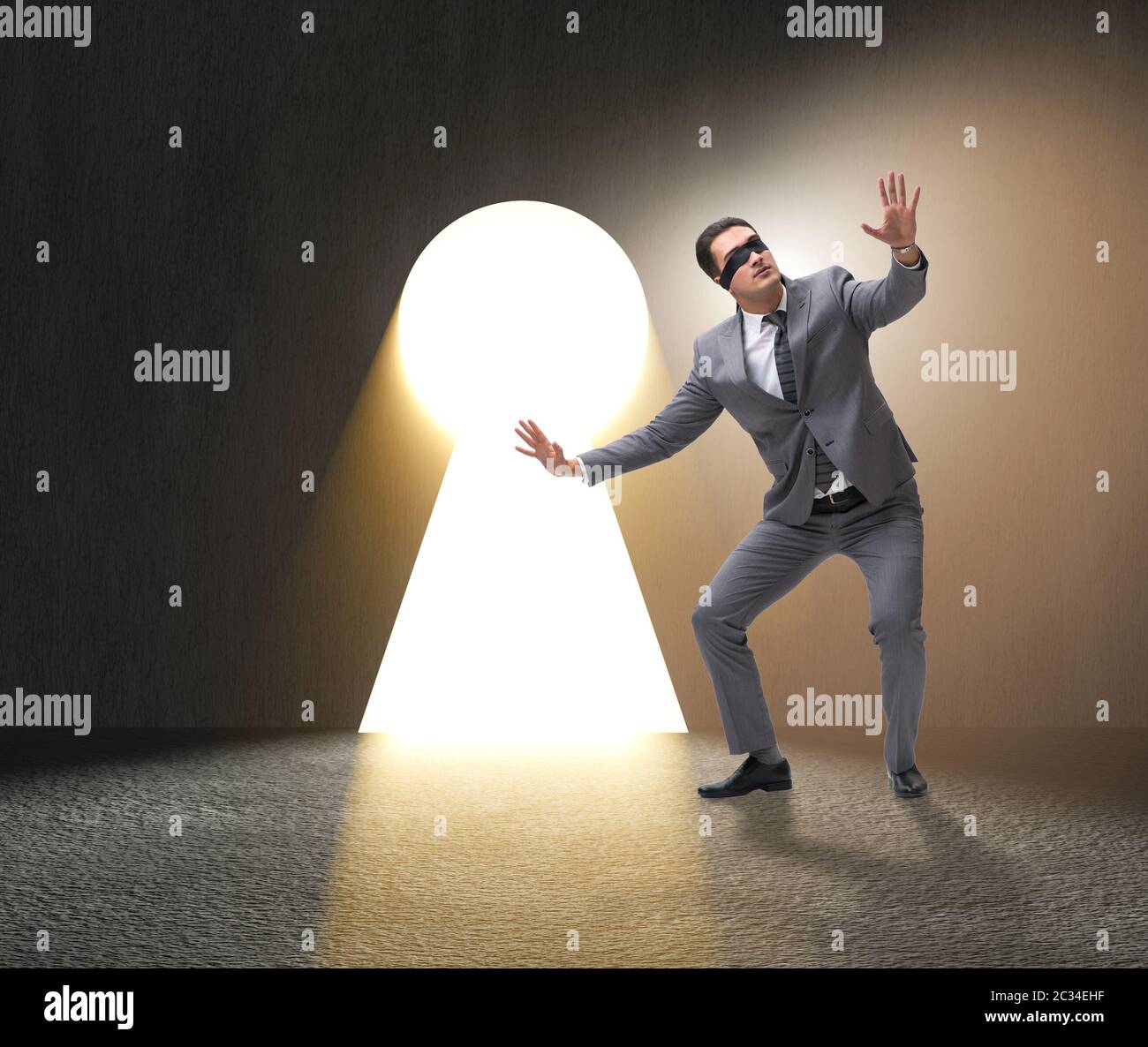 Businessman facing difficult choice dilemma Stock Photo - Alamy