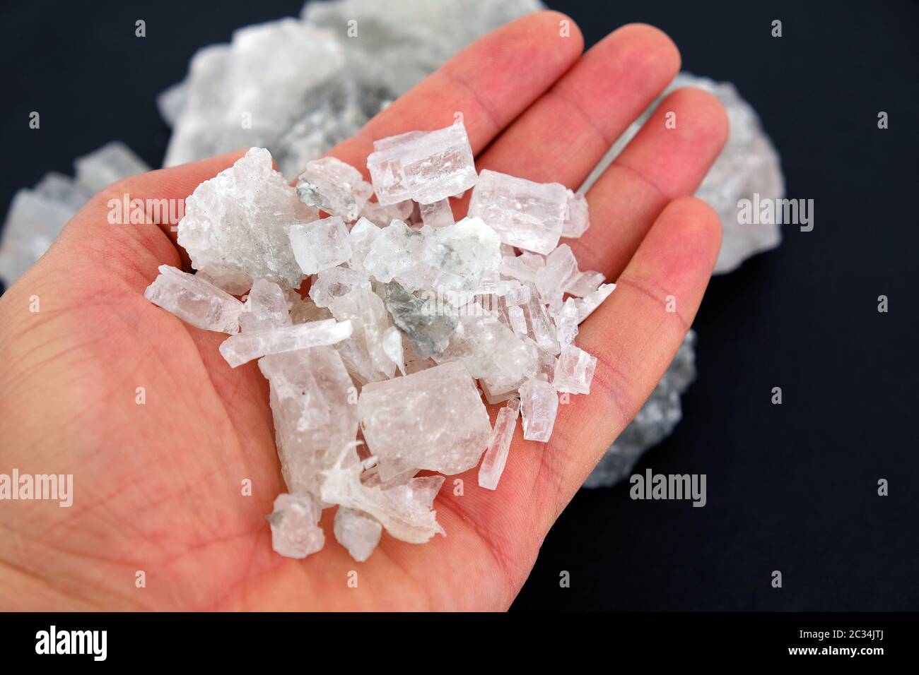 natural rock salt fragments, close-up rock salt Stock Photo - Alamy