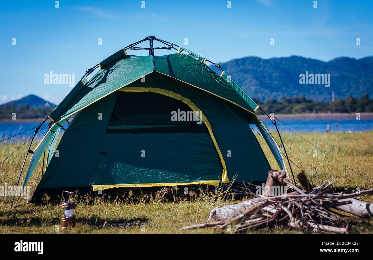 Camping area near lake view hi-res stock photography and images - Alamy