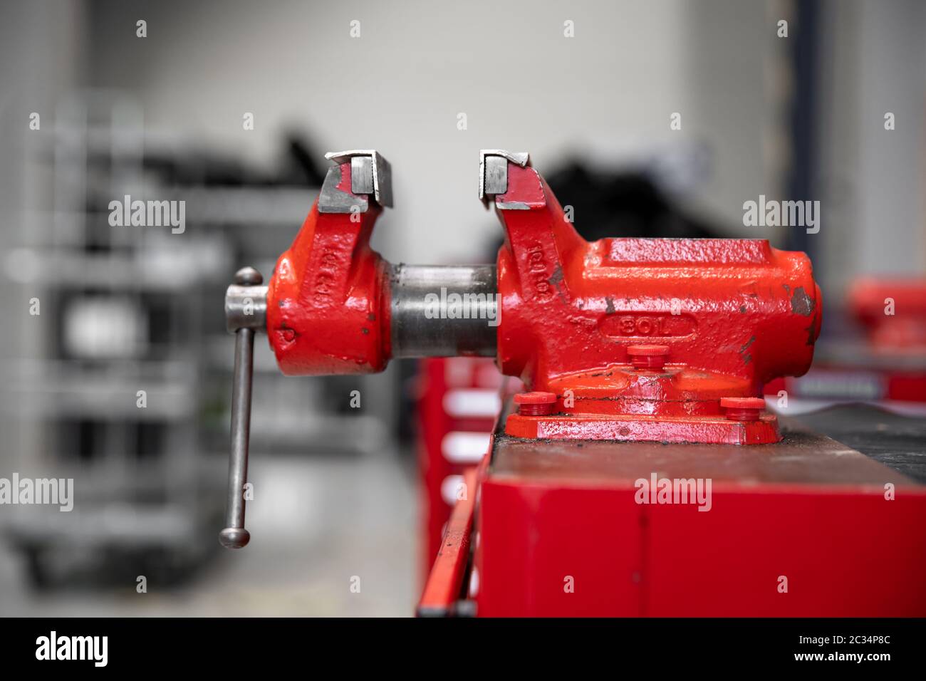 Vise table hi-res stock photography and images - Alamy