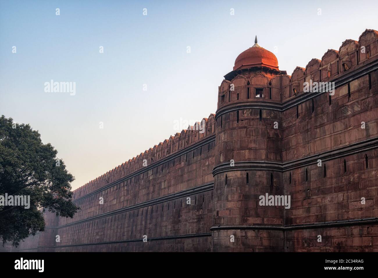 red fort fortress wall Stock Photo - Alamy