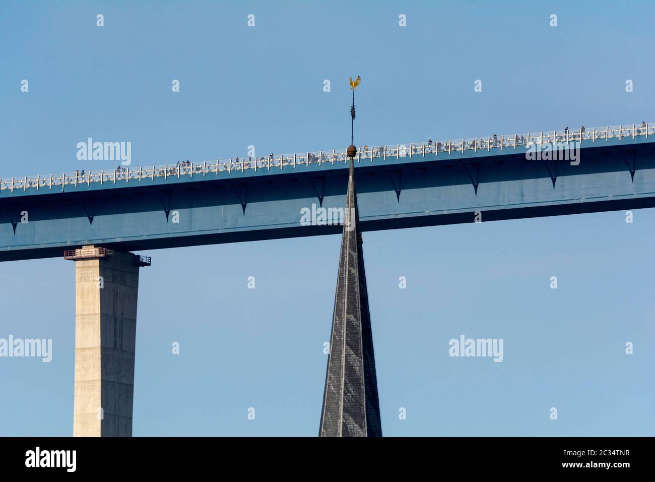 Highway architecture hi-res stock photography and images - Alamy