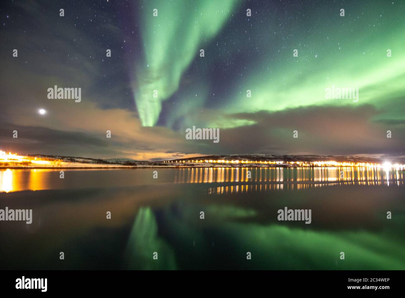 Norway, northern lights, evening, sea, Aurora borealis Stock Photo - Alamy